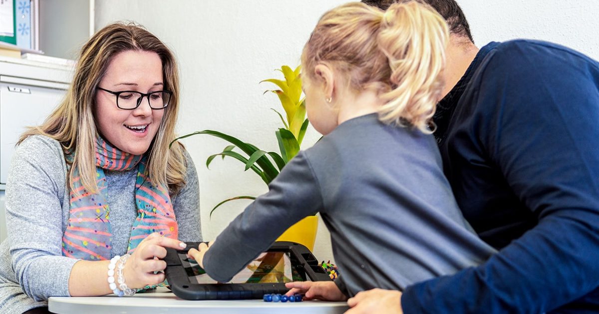 Child Welfare Program Leverages Parent Advocates to Help Reunite ...