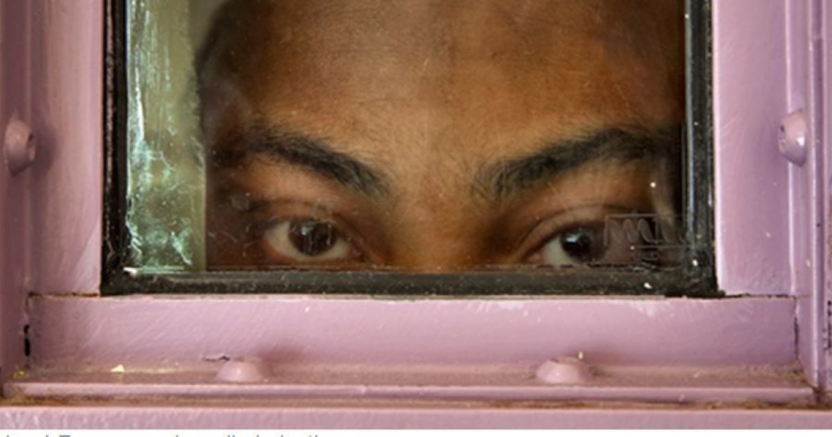 Photographer Richard Ross and Capturing the Experience of Juvenile ...